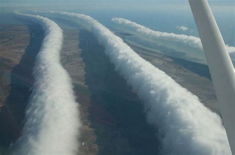 Beautiful Strange And Rare Cloud Formations Memolition