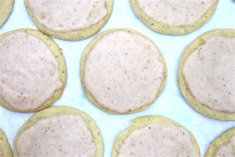Taylor Swift Chai Sugar Cookies Recipe With Eggnog Icing The Freckled Cook