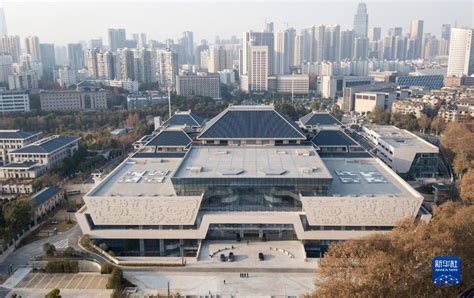 湖北省博物馆：匠心 唤醒”文化瑰宝文物青铜器随州市修复随州新浪新闻