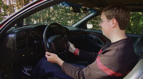 Im In A Relationship With My Red Chevy — Heres How I Have Sex With