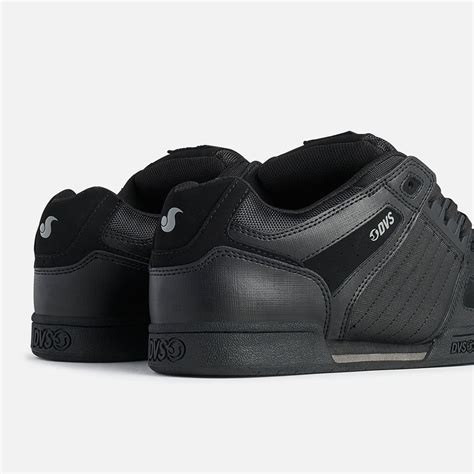 Celsius All Black Skateboarding Shoes Dvs Shoes