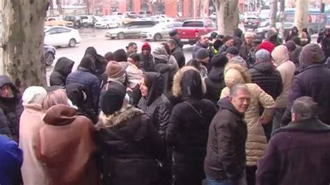 სასწრაფოს თანამრომლები ხელფასების მატებას ითხოვენ Youtube