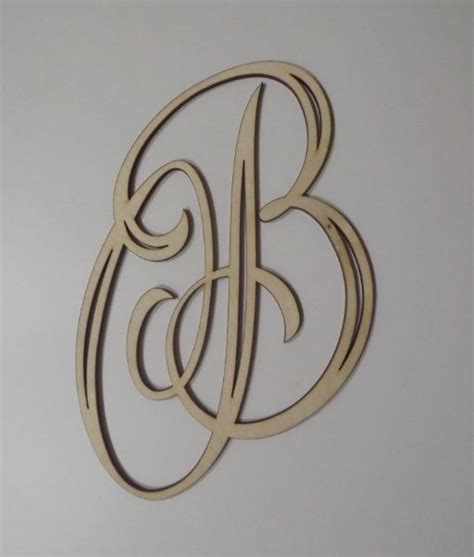 Украшение настенное интерьерное Прописные буквы купить по доступным ценам в интернет магазине