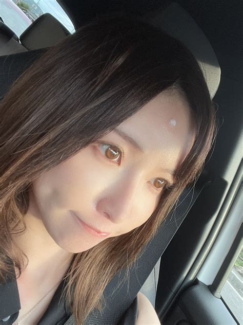 天使もえamatsuka Moe🍒🐇 On Twitter おでこをね、うん。 蚊にね、うん。 やられましてね、、、うん。。