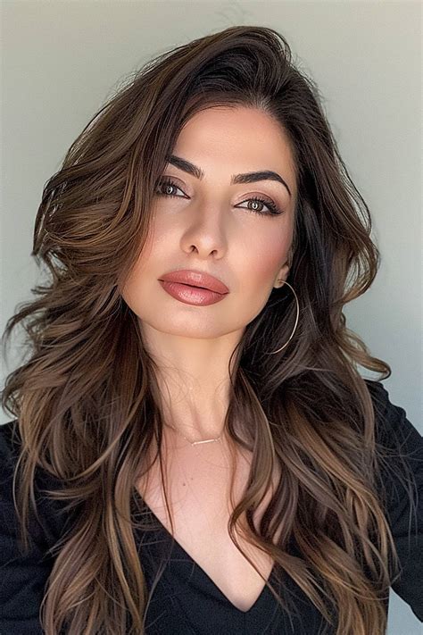 Stunning Face Framing Layers To Try In 2025 Cuts And Hues