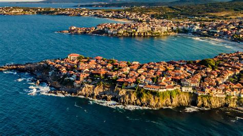 Колко струва обядът в Созопол и какви са цените по плажните барове Новини бг