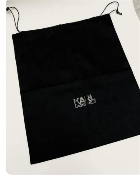 Пильник — ціна 99 грн у каталозі Органайзери Купити аксесуари за доступною ціною на Шафі