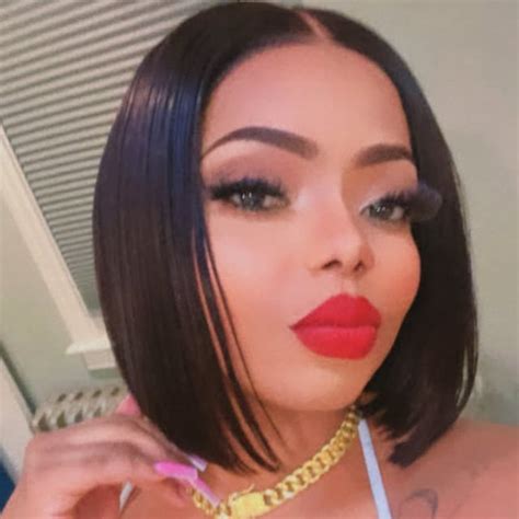 🎀chin🎀 Uniqueechinn • Threads Say More