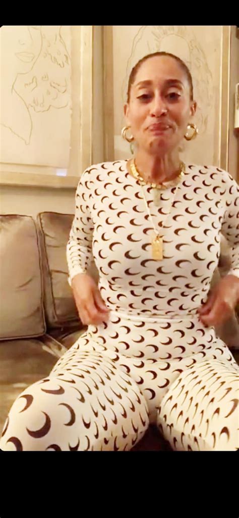 Tracee Cameltoe 🤤😍🥰 Rtraceeellisrossfans