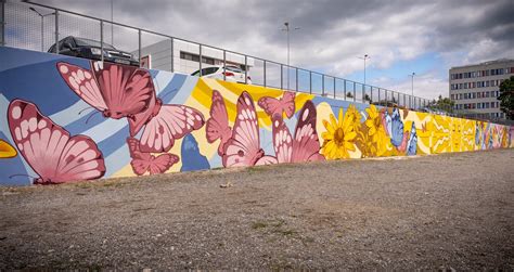 Крем рисува Ден 193 Това бамби е плод на една чудесна съботна сутрин когато се събудих в 7