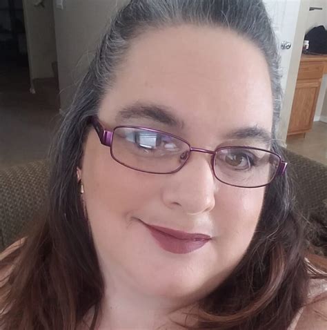 Sonja Holmberg Wilson Hand