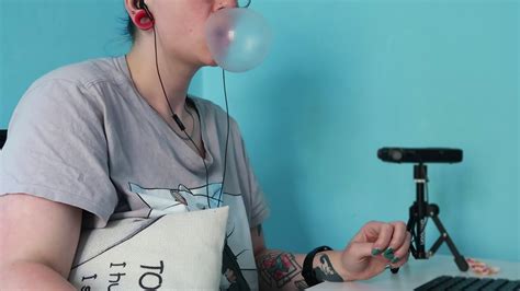 Asmr Keyboard Typingmouse Clicking Bubblegum Chewing Bubble Blowing 😴 Youtube