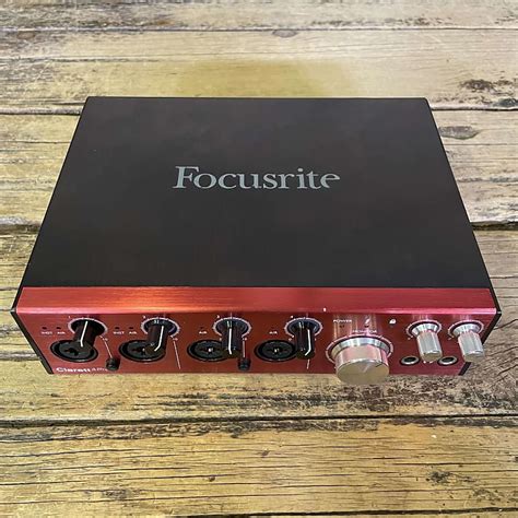 Focusrite Clarett 4 Pre Reverb