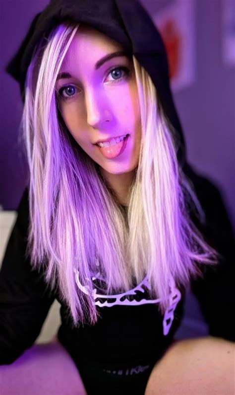 03 Punching Plu 5 Pics Xhamster