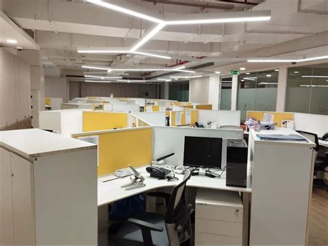 Seating Capacity 8 Seater Prelaminated Board Office Partition