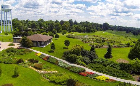 Walk With A Doc Program Encourages Healthy Habits Uk Healthcare