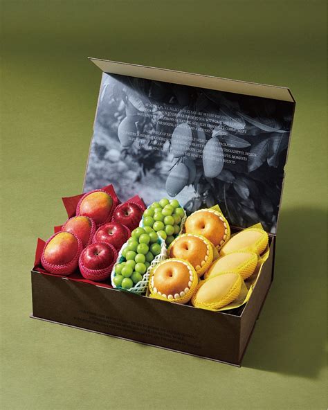 수플린 프리미엄 수입·국산·제철과일 산지직송 전문브랜드 Suplelin Atelier Selection 프리미엄 과일 선물세트의 새로운 기준 품격이 다르면 감동도