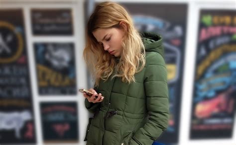3 Difficult Things About Being A Single Introvert Looking For Love