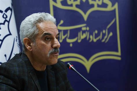 گزارش تصویری نشست نقد عملکرد مراکز تاریخ‌نگاری رسمی انقلاب اسلامی