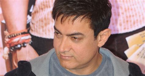 Aamir Khan Aamir Khan And Anushka Sharma Promotes PK Movie At