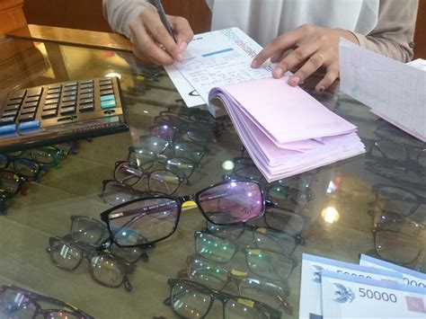 Proses Pembuatan Kacamata Melalui Bpjs Pekanbaru Mutmutheas Blog