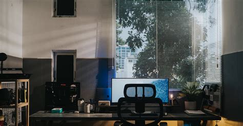 Boost Your Work Posture Top Ergonomic Tips From Pulse Align 🖥️💪