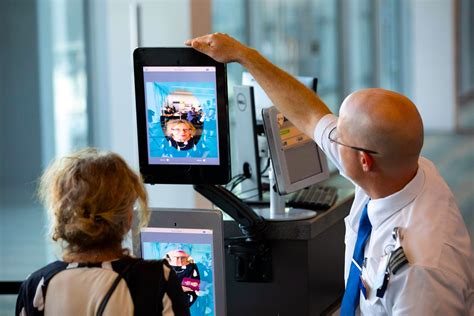 Emirates Unveils Biometric Passport Free Boarding