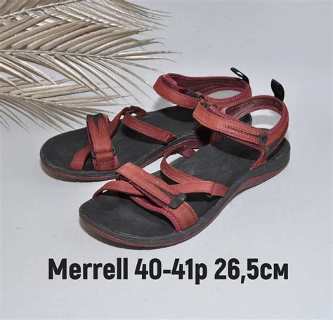 Трекінгові шкіряні босоніжки Merrell — ціна 700 грн у каталозі Сандалі Купити жіночі речі за