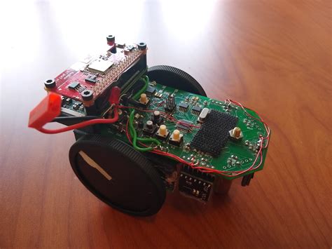Micro Mouse Robot V2