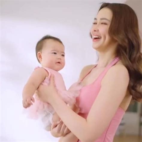 สวยแพคคู่ไปเลยคุณแม่ลูกสอง🥰🥰 หม่ามี้แพทริเซีย ก้อยรัชวิน เอลิเซีย แพทริค น่ารักมากมาย คุณแม่