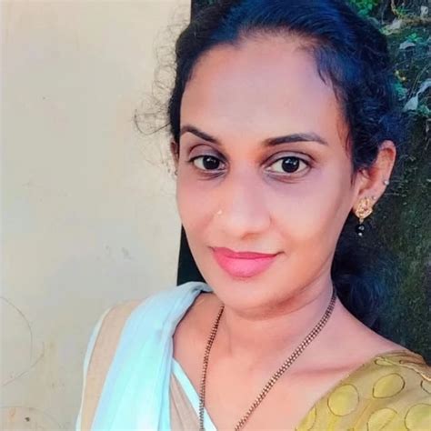 Rinu Rincy Dreamzzzofvibes • Threads Say More