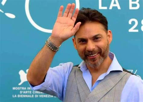 عاشقانه‌های زیبای پیمان معادی و دخترش باران عکس