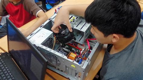 【額滿候補中】國高中實作營—pc building simulator電腦組裝及網路應用營｜我的夢幻pc自己動手組裝，連台大學生都在搶的課程