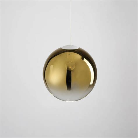 Vivida Plus Vivida International