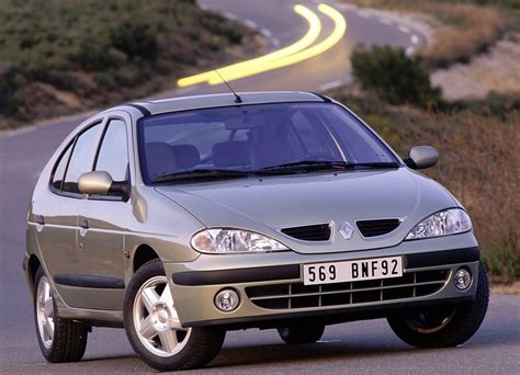 1999 Renault MÉgane Hatchback Fabricante Renault Planetcarsz
