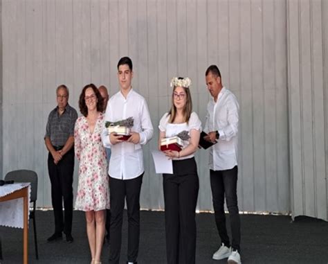 Excelență și Dedicare La Școala Gimnazială „manolache Costache Epureanu