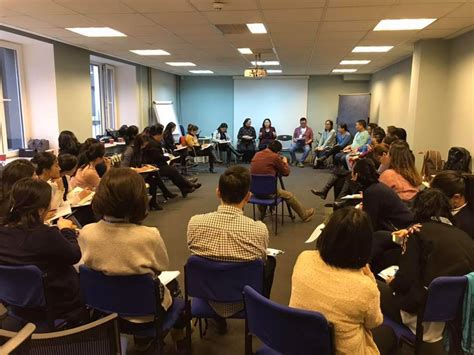 Сэтгэл зүйн зөвлөгөө орчин үеийн арга техник сургалтын групп Хүлээн зөвшөөрөх сэтгэлгээг