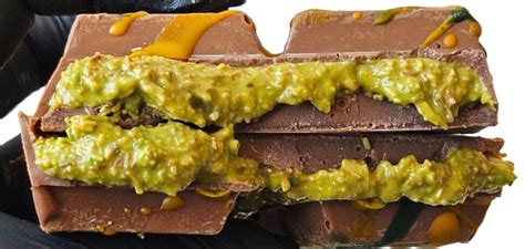 Дубайский шоколад рецепт — дубайский шоколад как приготовить — шоколад с фисташковой пастой