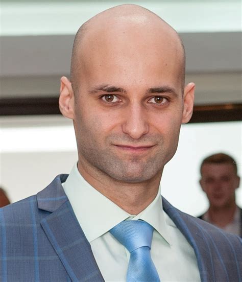 Resume Vlad Moisei
