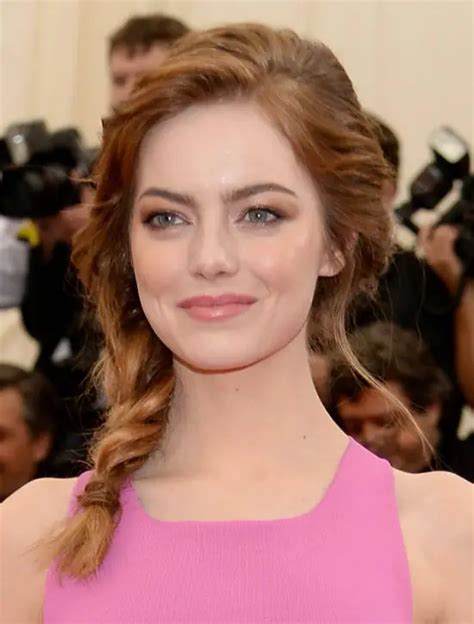 41 Stunning Emma Stone Hairstyles And Haircut Styles To Inspire You
