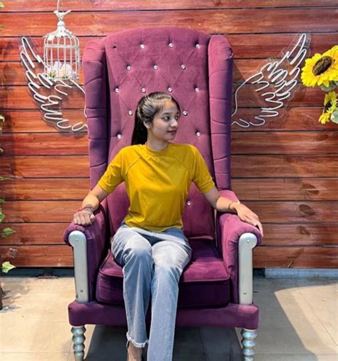 Shruti Agarwal On Linkedin Personal Stories Are Overrated Yes Personal Stories Are Engaging