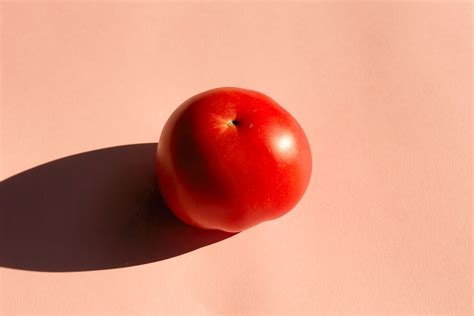 Astronauts Find Tomato That Was Missing In Space