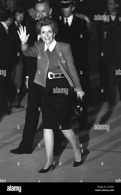 US Politics Nancy Reagan Heathrow Airport London Stock Photo Alamy
