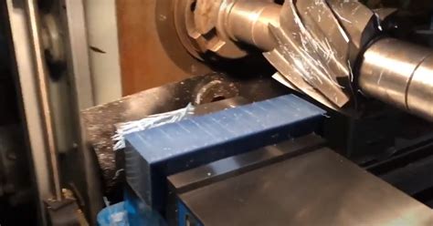 What Is CNC Milling? A Complete Guide to CNC Milling-Chiggo