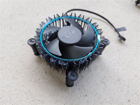Cpu Kühler Für Intel I3 I5 Oder I7 Lga1700 Kaufen Auf Ricardo