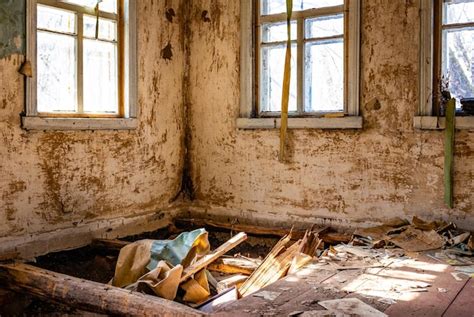 Premium Photo Broken Window Of Abandoned Home