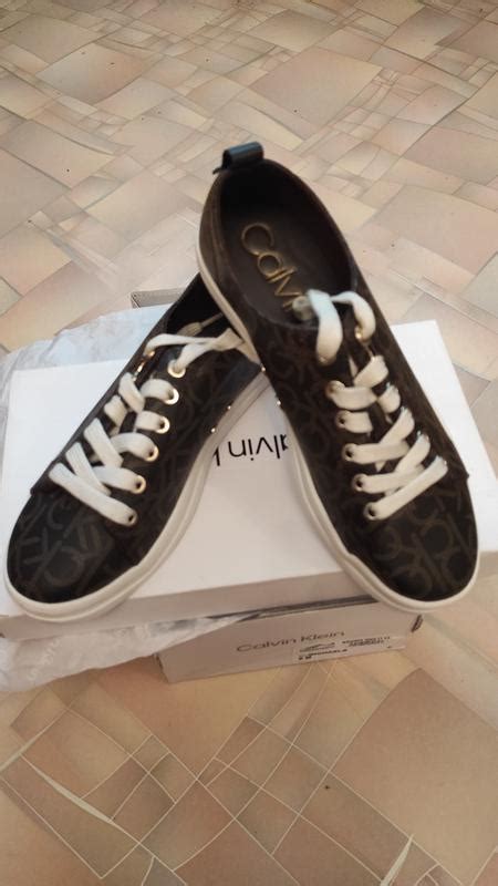 Кеди оригінал — ціна 2200 грн у каталозі Кеди Купити жіночі речі за доступною ціною на Шафі