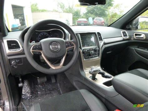 2015 Jeep Grand Cherokee Altitude 4x4 Interior Color Photos