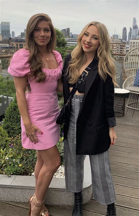 Left Or Right Nikki Sanderson Or Ruby Odonnell R Hollyoaks Babes