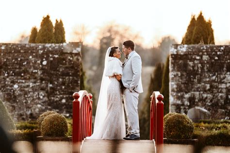 Maria And Simon Lough Rynn Castle White Thorn Media